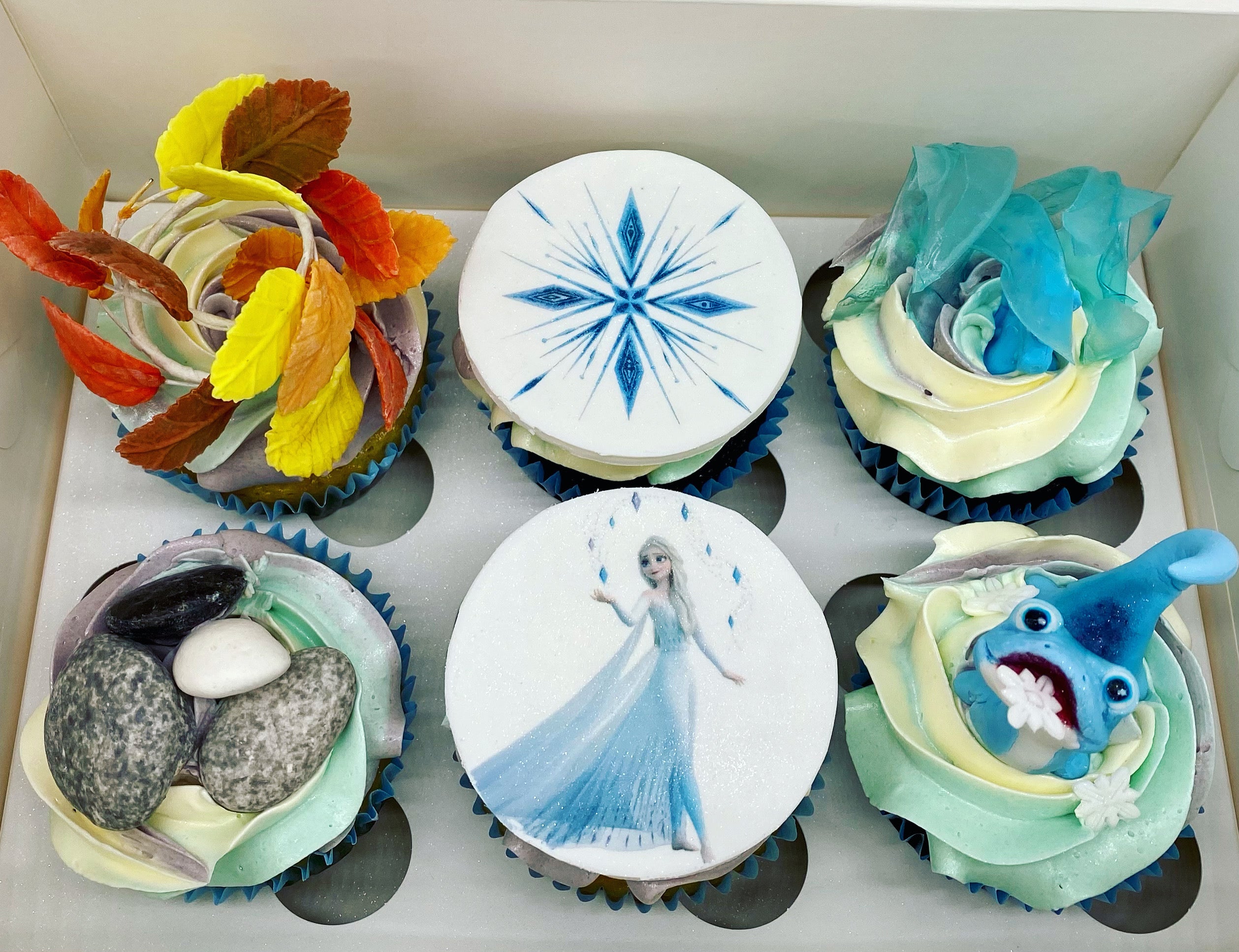 Frozen 2 Cupcakes – Wild Rose Bakery